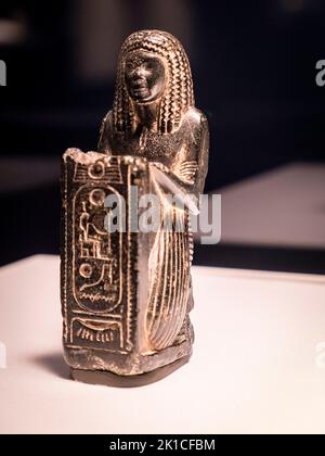 statue of the royal scribe Meryptah, steatite, 19th dynasty reigning ...