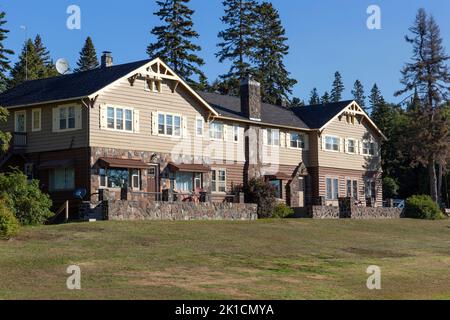 Main building of the Cascade Lodge on the North Shore of Lake Superior ...