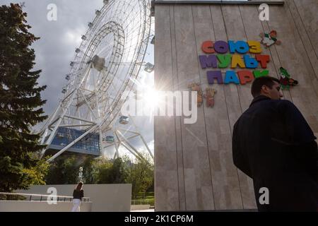 Moscow, Russia. 17th of September, 2022. View of the Sun of Moscow ...