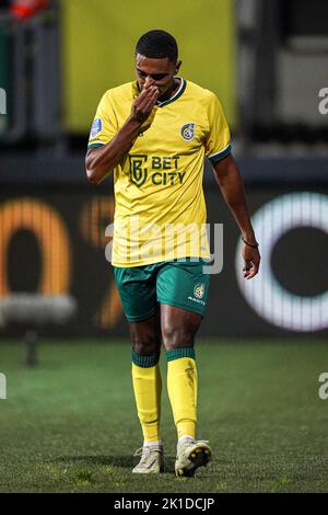 ROTTERDAM - Deroy Duarte of Fortuna Sittard celebrates the 1-1 during ...