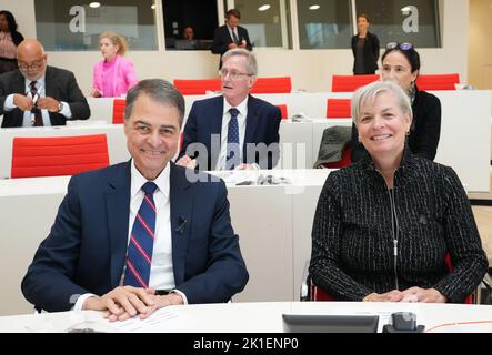 Potsdam, Germany. 17th Sep, 2022. Anthony Rota (l), President of the ...