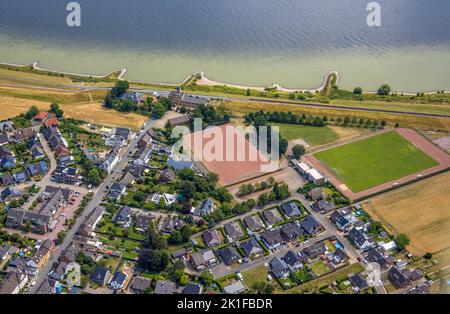 Aerial view, housing estate Rheinallee, hotel-restaurant Wacht am Rhein ...