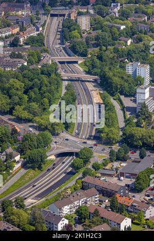 Aerial view, freeway A52 with intersection Ruhrallee federal road B227 ...