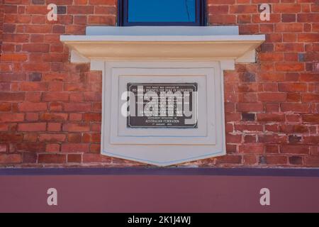 The Tenterfield School of Arts is a heritage-listed former school of ...