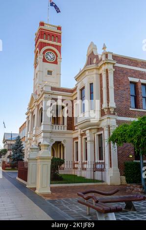 Toowoomba, Queensland, Australia - Heritage listed City Hall building ...