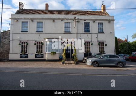 The White Hart pub, Bitton, Bristol, UK (Sept22 Stock Photo - Alamy