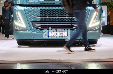 Hanover, Germany. 19th Sep, 2022. An autonomously driving electric ...