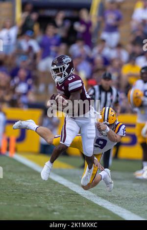 LSU wide receiver Zavion Thomas (0) is stopped by Oklahoma defensive ...