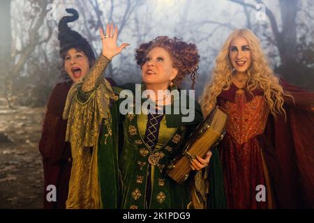 Kathy Najimy, Bette Midler, Sarah Jessica Parker Film: Hocus Pocus ...