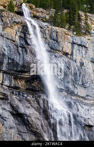 Weeping Wall; waterfalls over rock cliffs; Bow River Valley; Banff ...