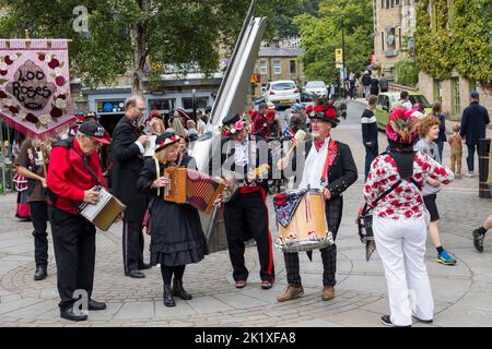 400 Roses and their band, t’Thorns, performing folk dancing and belly ...