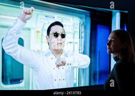 Hallyu ! The Korean Wave (24 September 2022 -25 June 2023 ) vam.ac.uk ...