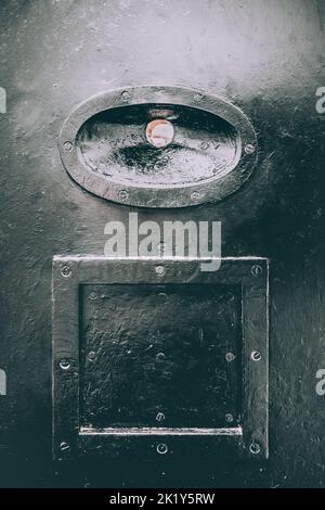 Victorian inmate prisoner uniform arrows Stock Photo - Alamy