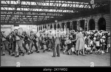 Evacuees, from WW2 Stock Photo - Alamy