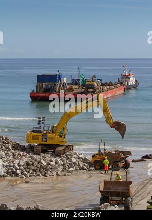 Offloading armour rocks for breakwater construction Coverack Bay and ...