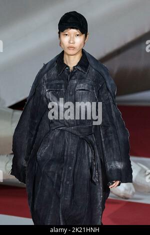Milan, Italien. 21st Sep, 2022. FENDI SS23 runway during Milan fashion ...