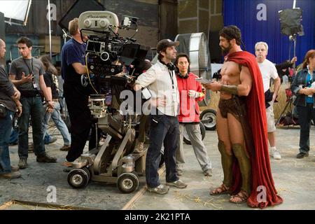 "300" Director Zack Snyder, Gerard Butler © 2007 Warner Brothers Stock ...