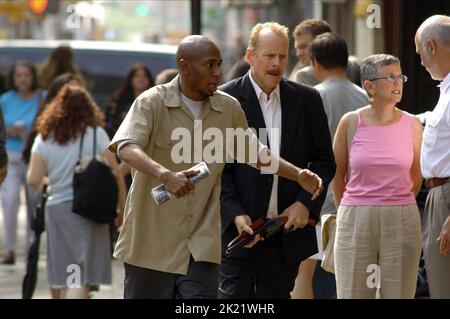 MOS DEF, BRUCE WILLIS, 16 BLOCKS, 2006 Stock Photo - Alamy