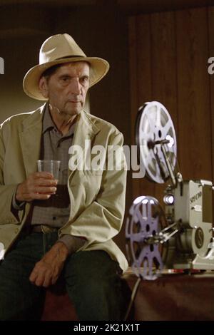 HARRY DEAN STANTON, ALIEN AUTOPSY, 2006 Stock Photo - Alamy
