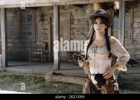 PENELOPE CRUZ, BANDIDAS, 2006 Stock Photo - Alamy