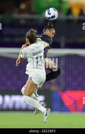Ally Watt (33 Orlando Pride) during the National Women Soccer League ...