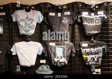 Anaheim, California, USA 17th September 2022 Tyler Joseph and Josh Dun ...