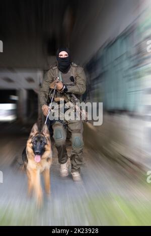 Modern Warfare Soldiers with military working dog in action on the ...