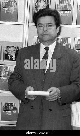 Boris Pankin Soviet ambassador in Sweden who after the fall of the ...