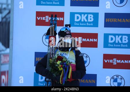 Marte Olsbu Roeiseland (Norwegen / Norway) auf dem Weg zum Sieg beim ...