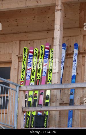 In Reihe und Glied: Die Kombinierer bei der Langlaufentscheidung beim ...