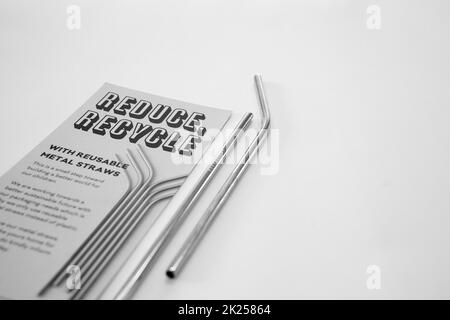 Stop using Plastic straws, Stop plastic pollution on sea, the refusal ...