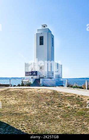The lighthouse near the water at Brown's Point, Washington Stock Photo ...