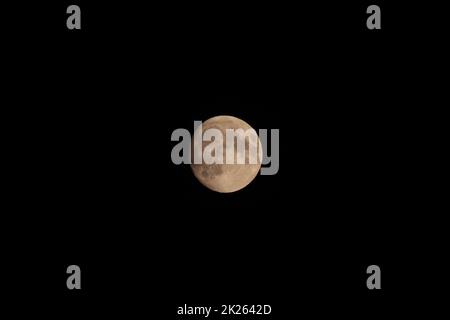 A Full moon over Nebraska in June 2021 Stock Photo - Alamy