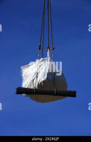 Delivery of building materials to a construction site Stock Photo - Alamy