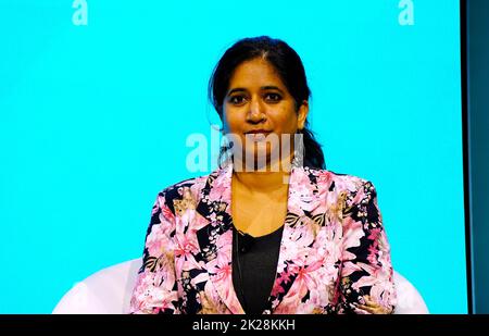 09/18/2022 New York, New York Lysa John Berna and Peter Bakker speak ...