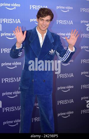 Venezia, Italien. 19th Sep, 2022. George Ciupilan enters the house of ...