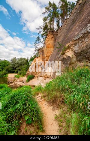 Eagle Cliffs in the valley of the Gauja river Stock Photo - Alamy