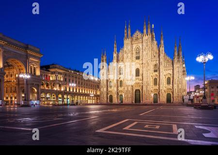 Duomo square at blue hour Stock Photo - Alamy