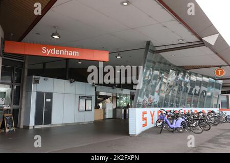 Sydenham train station in Sydney, Australia Stock Photo - Alamy