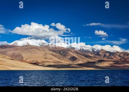 Lake Tso Moriri and the Himalayan mountains; Jammu and Kashmir, India ...