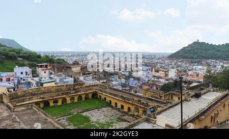 Aerial view of Bundi from Taragarh Fort, Rajasthan state, India Stock ...