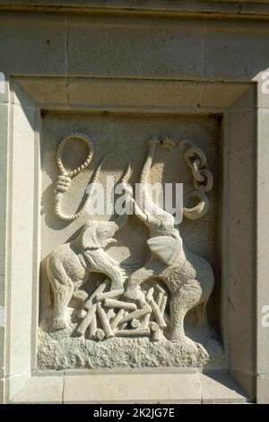 Sir Thomas Fowell Buxton monument Weymouth Stock Photo - Alamy