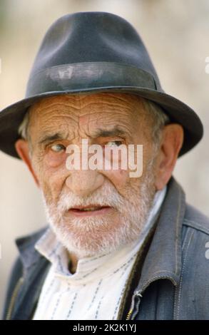 French actor Charles Vanel on the set of the TV movie "Otototoï ...