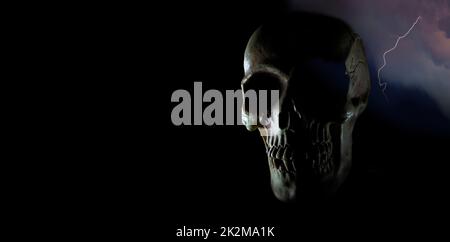 Human skull with rim lighting and lightning behind Stock Photo - Alamy
