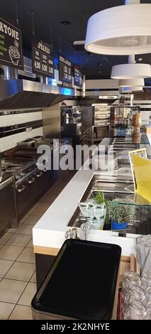 empty market places and restaurants in shopping centers Stock Photo - Alamy