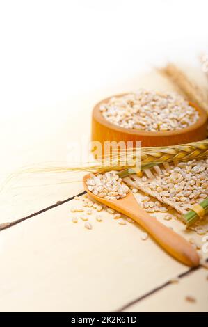 organic wheat grains Stock Photo - Alamy