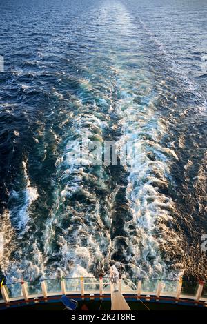 ship trace behind cruise ship Stock Photo - Alamy