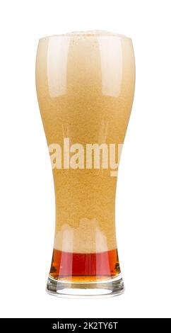 Red beer with bubbles foam in a glass Stock Photo - Alamy