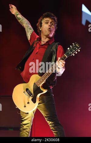 Hollywood, USA. 22nd Sep, 2022. Jon Weinbach, Lisa Nishimura, Ted ...