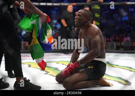 Kenny Mokhonoana celebrates beating Alex Bodnar during their ...